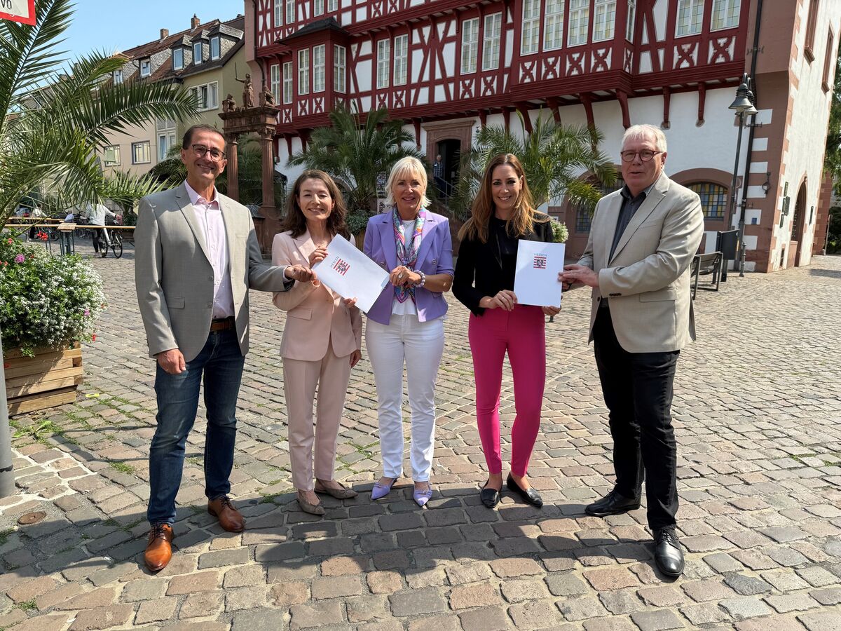 Land fördert gleich vier Smart Region-Projekte in Hanau, Maintal und ...